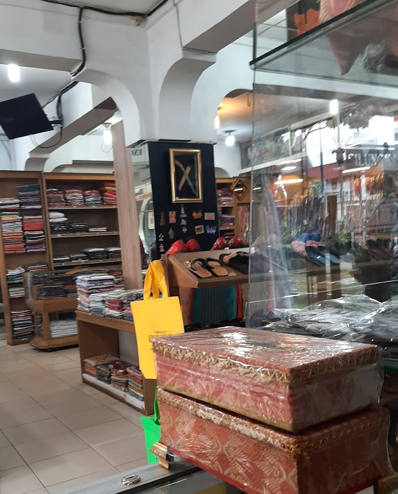 Souvenir Shop - Visit Beautiful West Sumatra